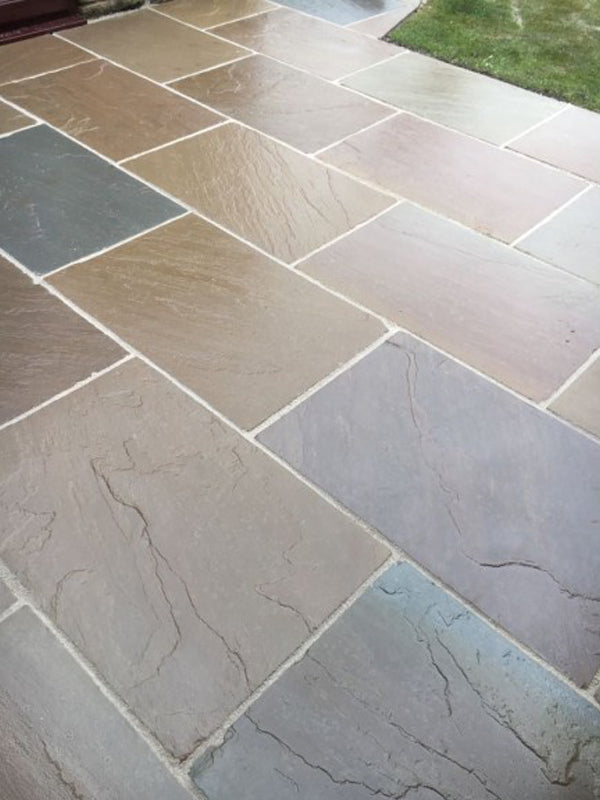 RAJGREEN SANDSTONE MIX PATIO PACKS – PAVING STOCK